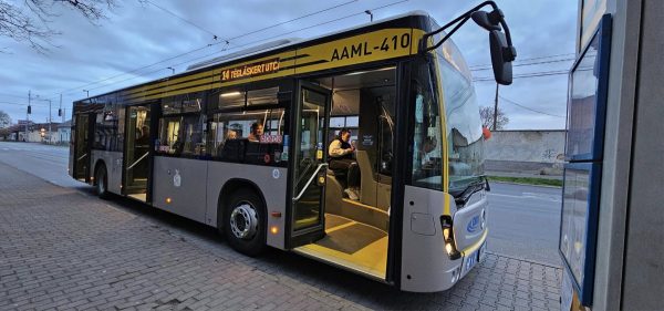 Utcabál miatt terelőútvonalon közlekedik két debreceni buszjárat
