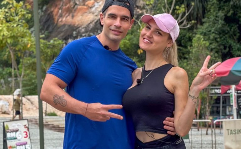 Csak mankóval tud járni "Kőgazdag Metta"