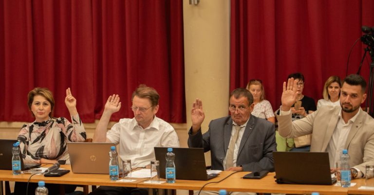 Svédasztalos menza lesz a hajdúszoboszlói iskolában – íme a képviselő ...